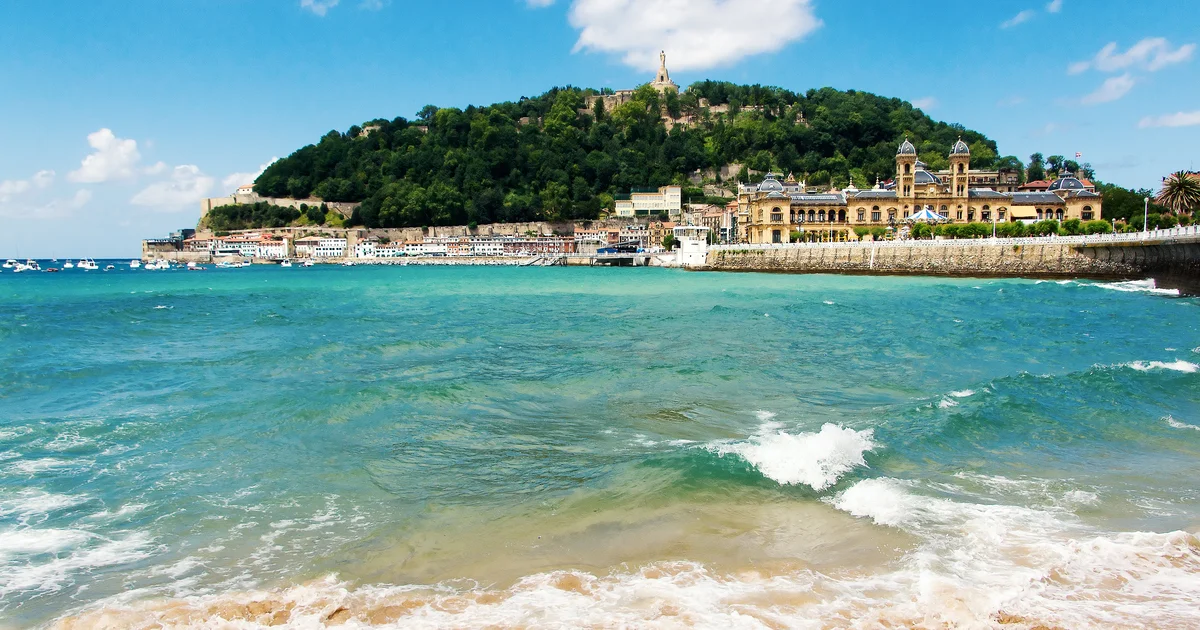Northern Spain & the Pyrenees Tour | Albatross Tours
